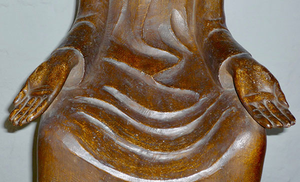 Die Hände von Barlachs lehrendem Christus – Ashram Jesu